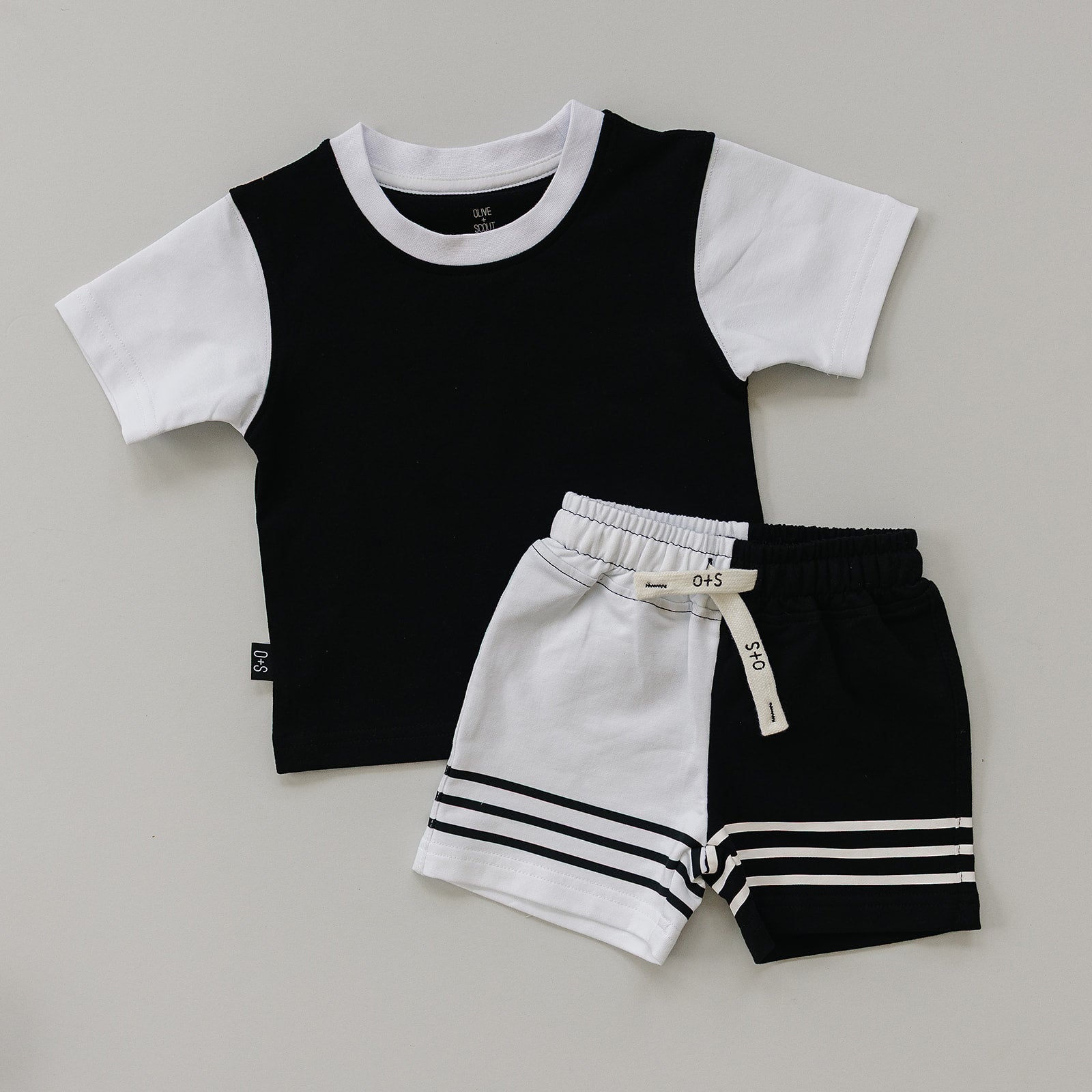 Ari Set – Olive + Scout